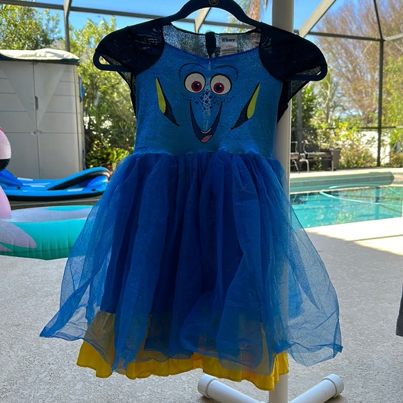 Disney | Costumes | Girls Disney Pixar Dory Girls Costume Dress Up From ...